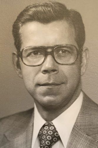 Robert G. Van Wingerden 1932-2021 | News, Sports, Jobs - Tribune Chronicle